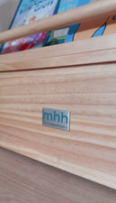 Little Readers Wall Shelf - Keep Your Kids' Books Organized | My Happy ...